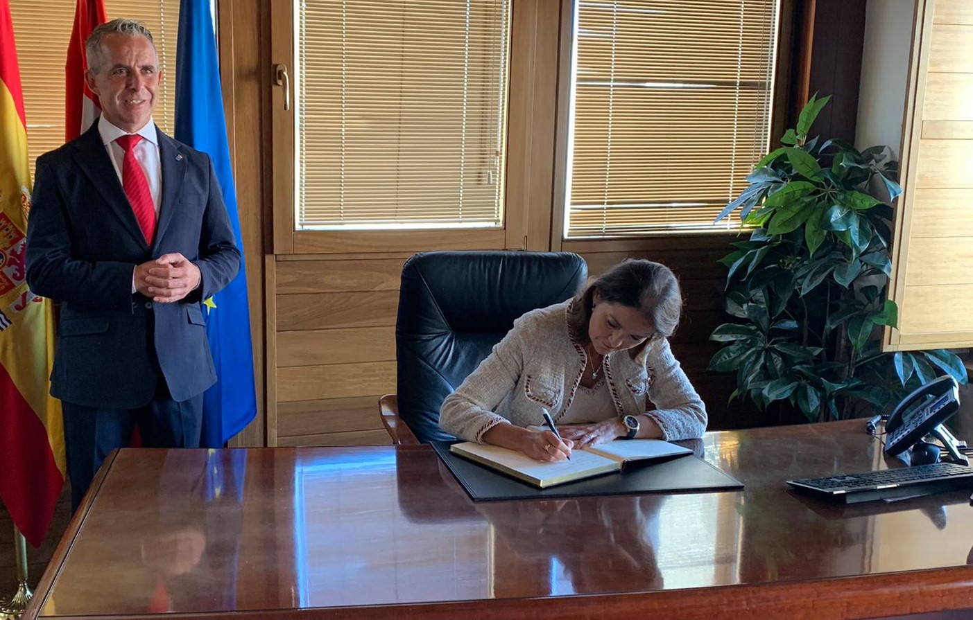 Industria Conectada 4.0 - El Gobierno apoya a la industria de Castilla ...